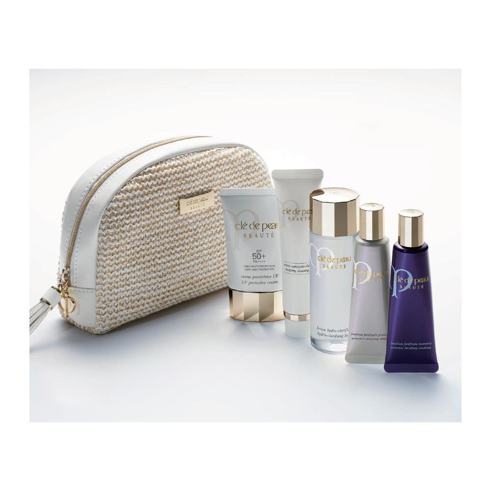 TRAVEL ESSENTIALS SET | ANA DUTY FREE SHOP